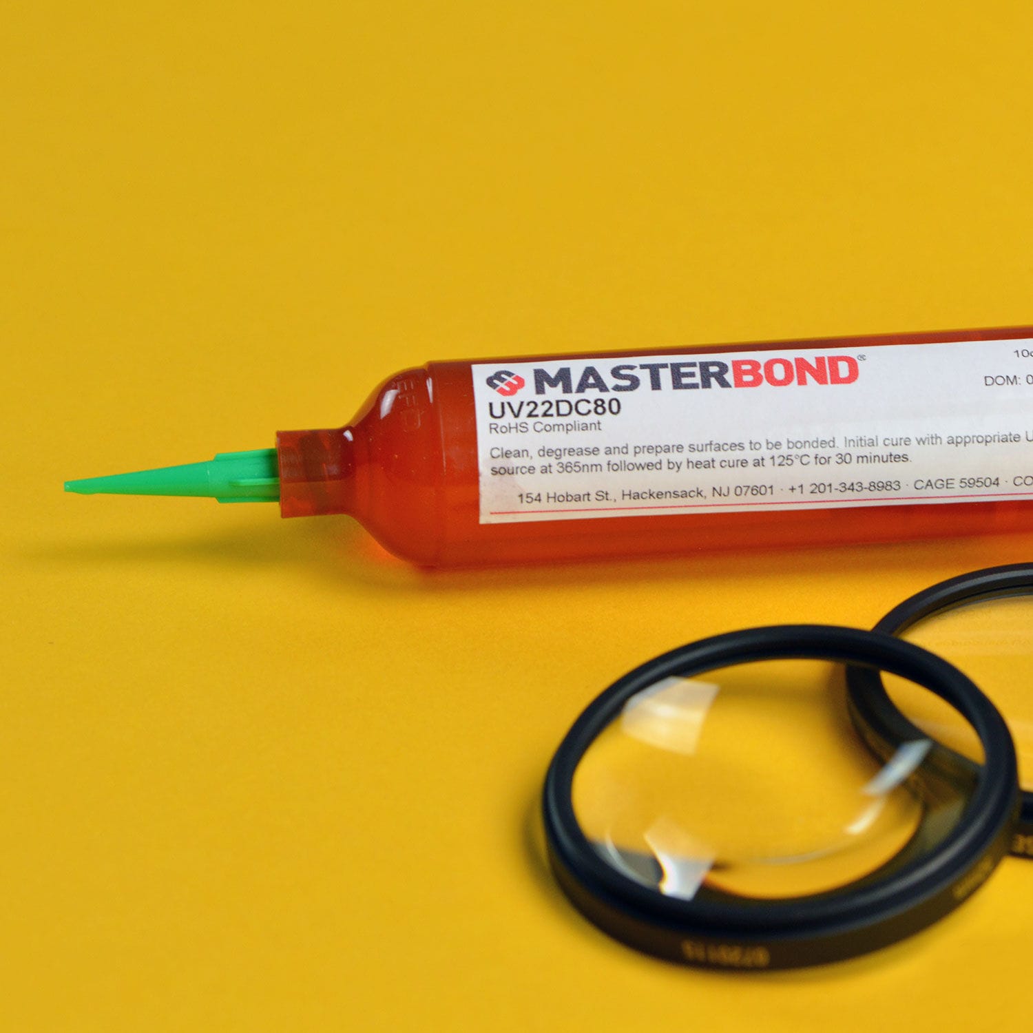 Colla a polimerizzazione UV - UV22DC80-1 - Master Bond - epossidica ...