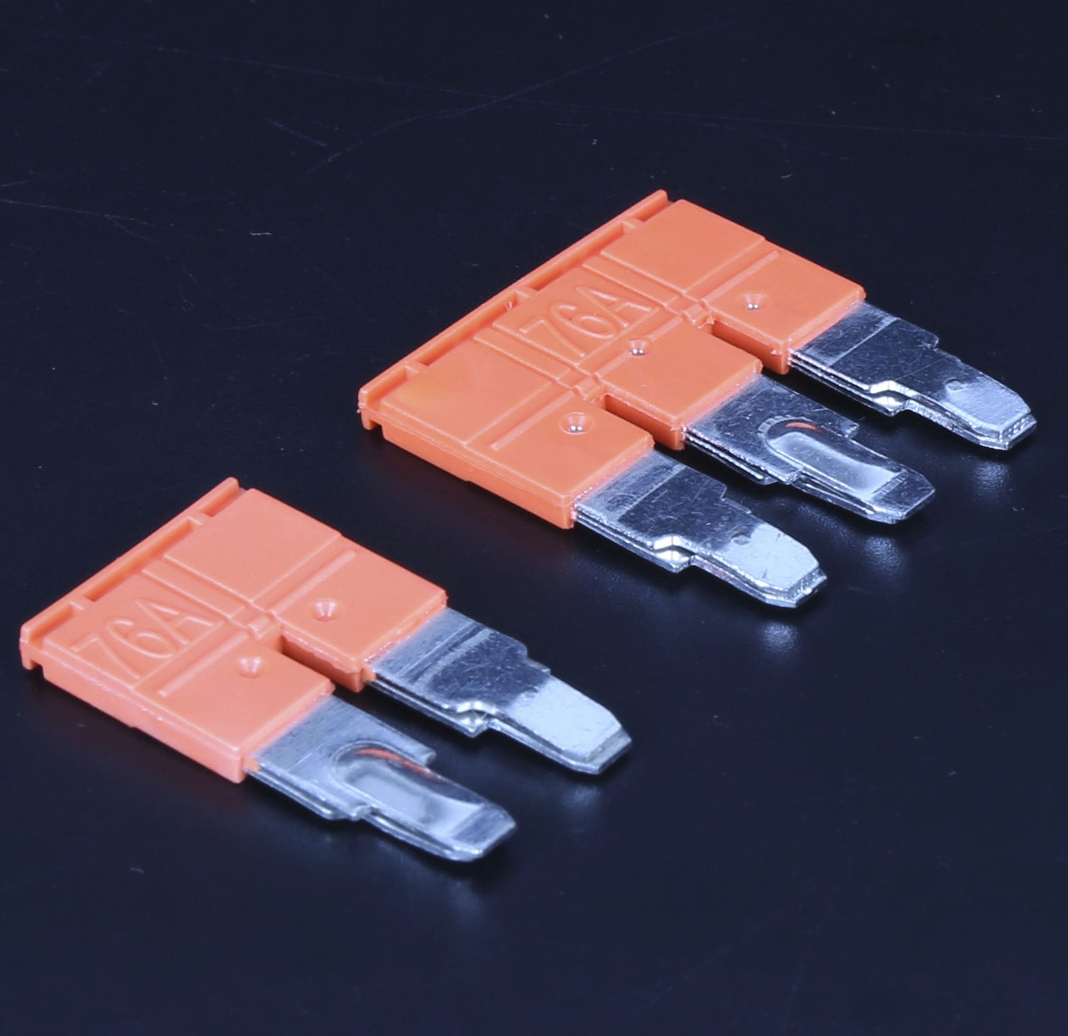 Stampaggio per terminale di cavo - HLC METAL PARTS LTD - a freddo / rame