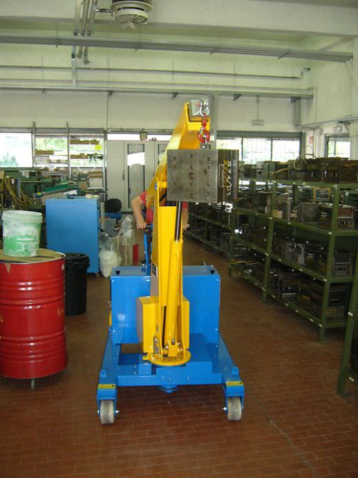 Gru mobile - GB500 - Gruniverpal S.r.l. - con braccio / telescopica ...