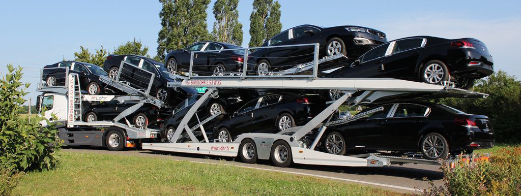 Rimorchio per auto - Eurolohr 200 - Lohr - a 2 assi / trainato / idraulico