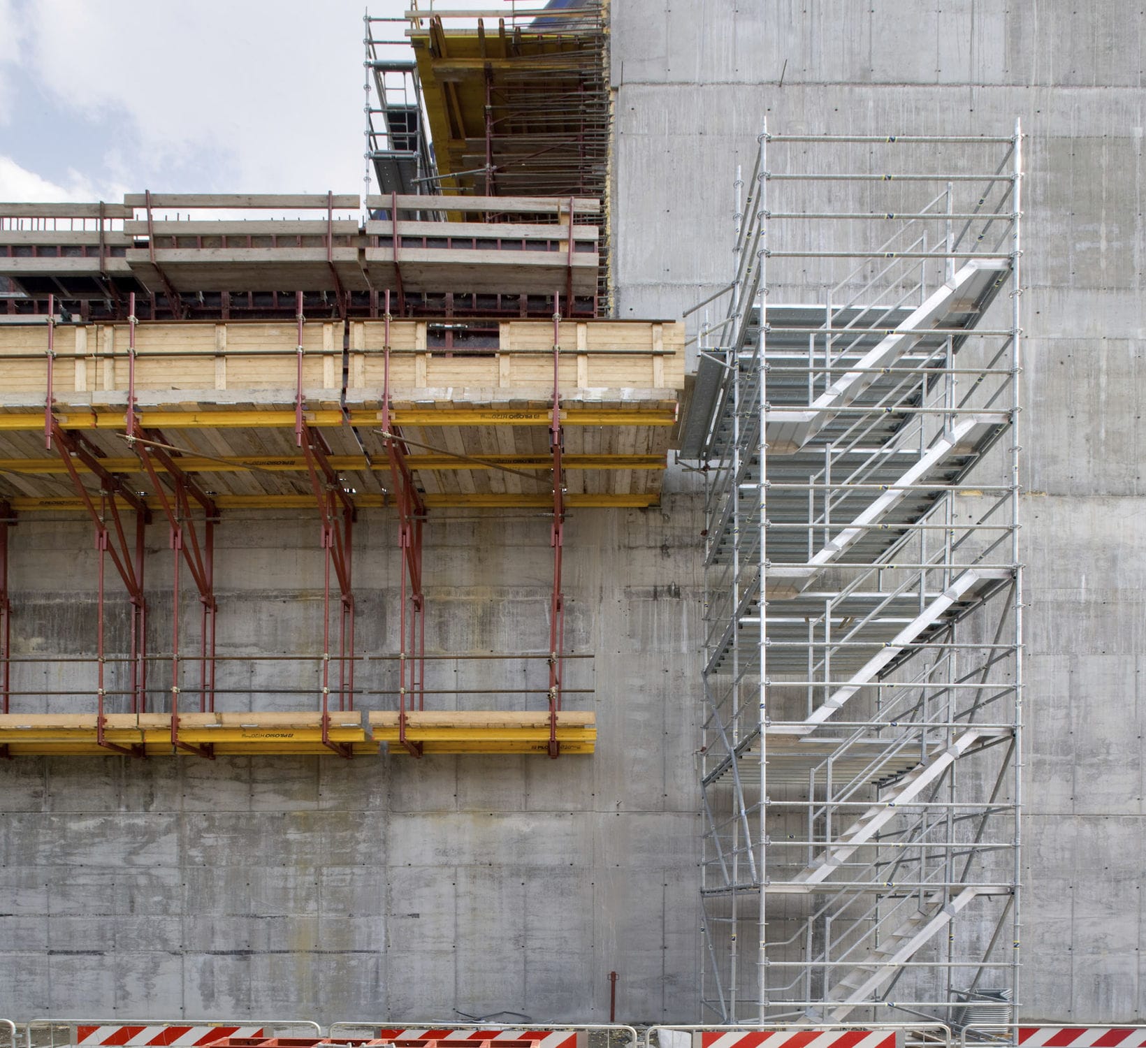 Scala dritta - MP - PILOSIO - in alluminio / con barre / da cantiere