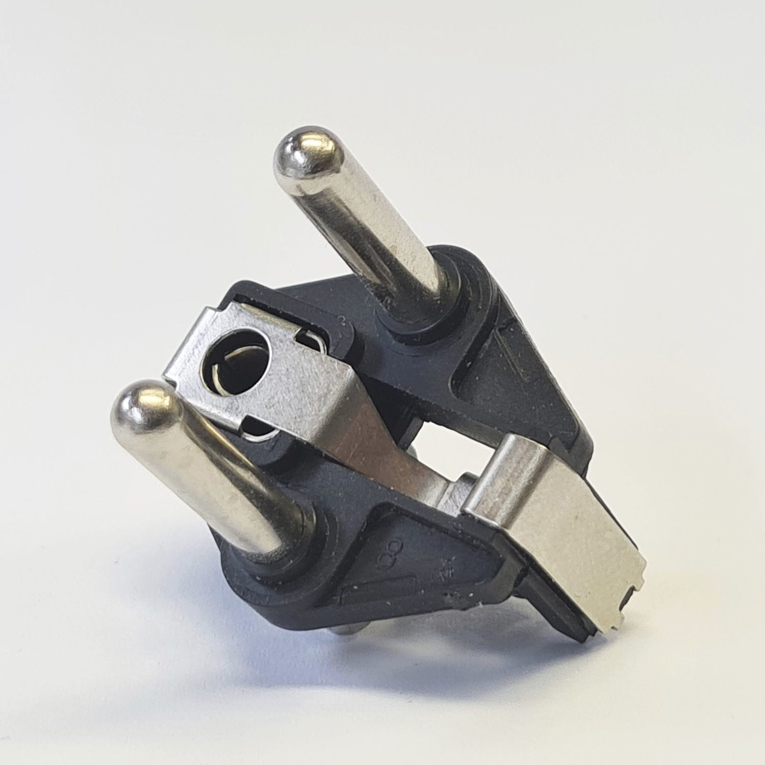 Spina inserto femmina - Müller Plastik GmbH - 2 poli / con messa a ...